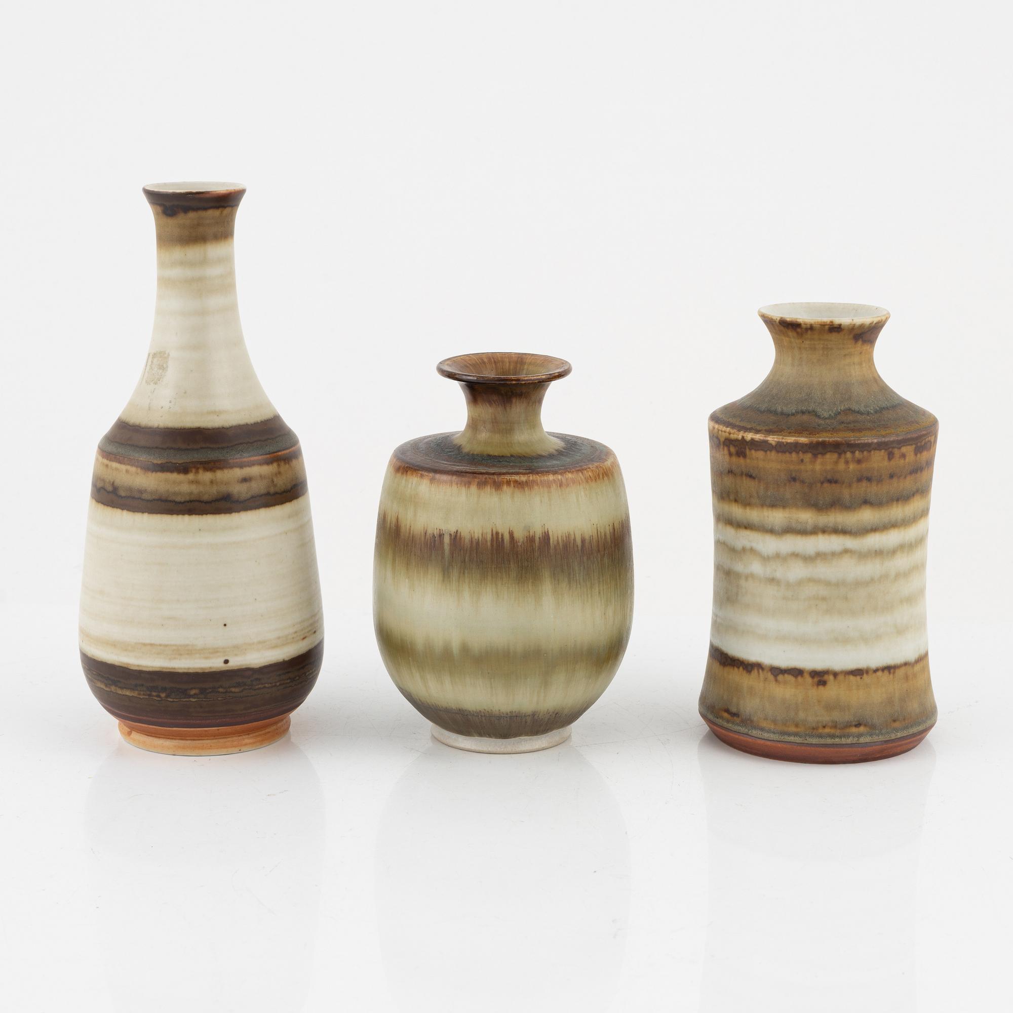 John Andersson, vaser, fat och skål, 6 st. Höganäs. - Bukowskis