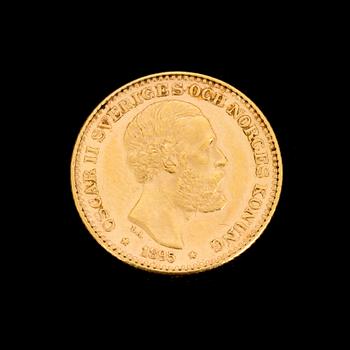 A gold coin 10 kr with the Swedish and Norwegian King Oscar II 1895 ...
