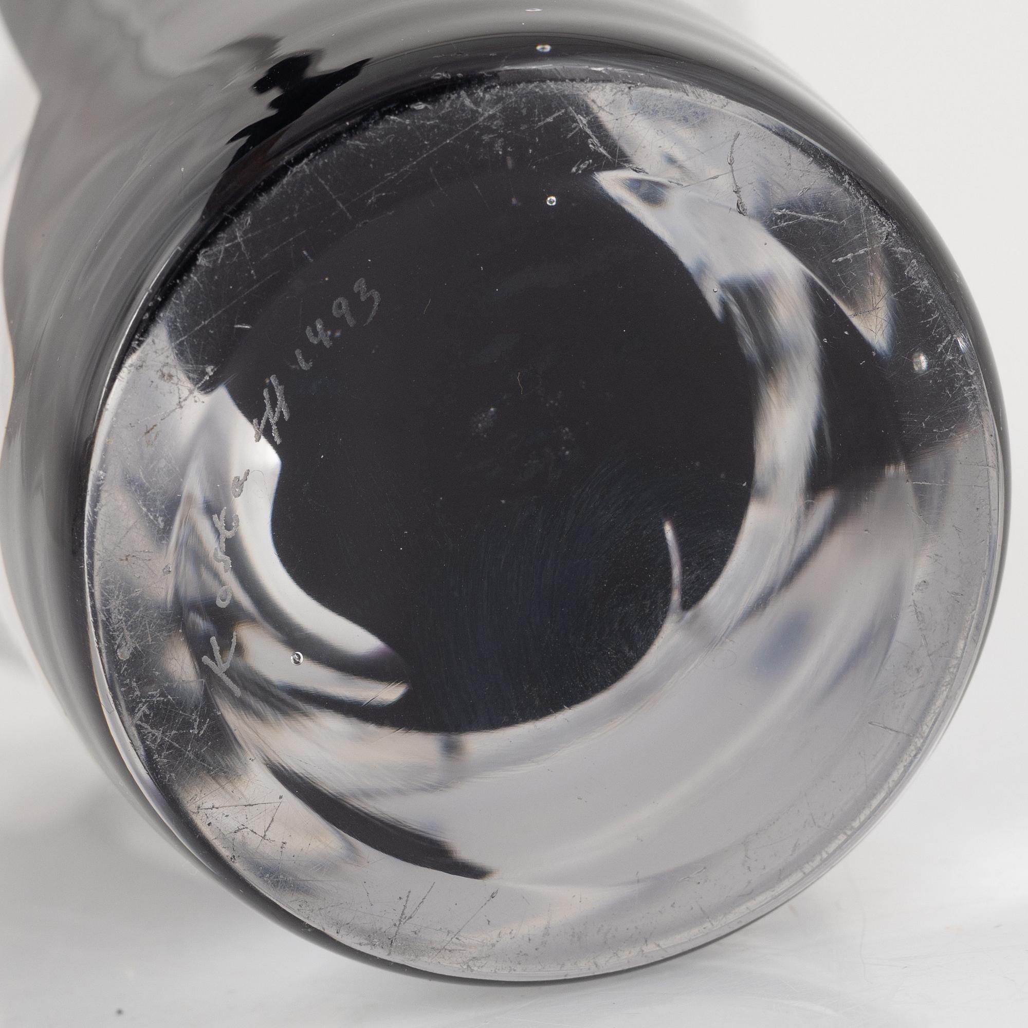 Vicke Lindstrand, a glass vase "Tree in fog", Kosta 1950s-60s. - Bukowskis