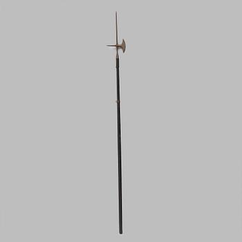 A Swedish halberd called 1697 pattern. - Bukowskis