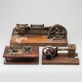 Three steam models 20th century. - Bukowskis