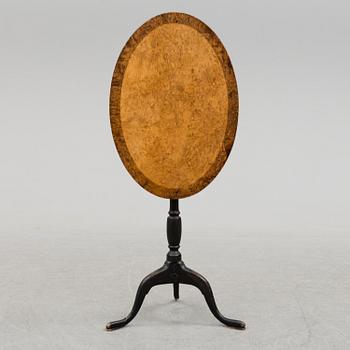 A table by Lars Eric Lindell (1818-1843). - Bukowskis