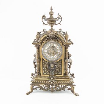 Table pendulum New Renaissance first half of the 20th century. - Bukowskis