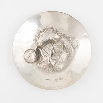 Olle Ohlsson, fat, silver, Ge-Kå-Smyckek G Kaplan, Stockholm, 1963. - Bukowskis