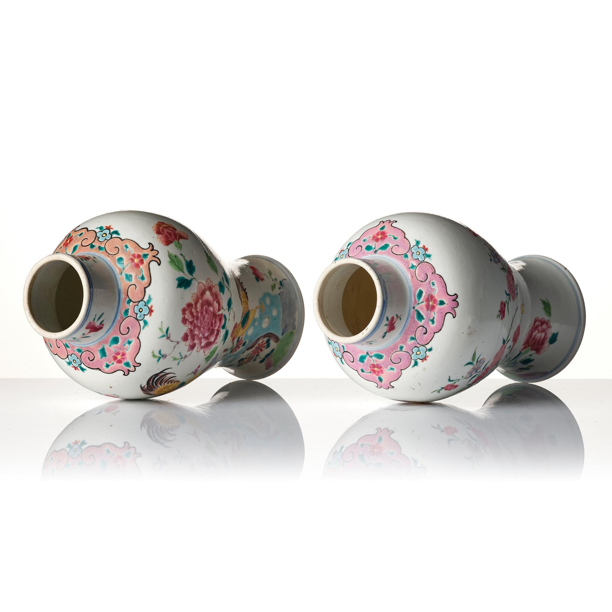 A pair of famille rose rooster vases with covers, Qing dynasty, 18th ...