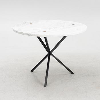 Per Söderberg, dining table, "NEB Round Table", No Early Birds. - Bukowskis