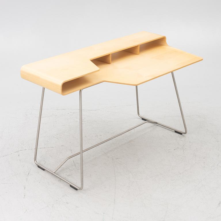 Barber & Osgerby, skrivbord, "Loop", Cappellini, Italien. - Bukowskis