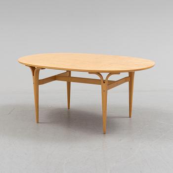 A Bruno Mathsson birch and beech sofa table, Bruno Mathsson ...