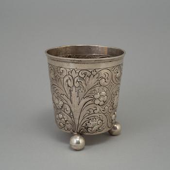A Danish 18th century silver beaker. - Bukowskis