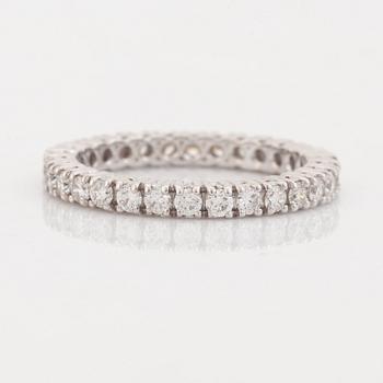 Ring helallians med briljantslipade diamanter, med certifikat HRD ...