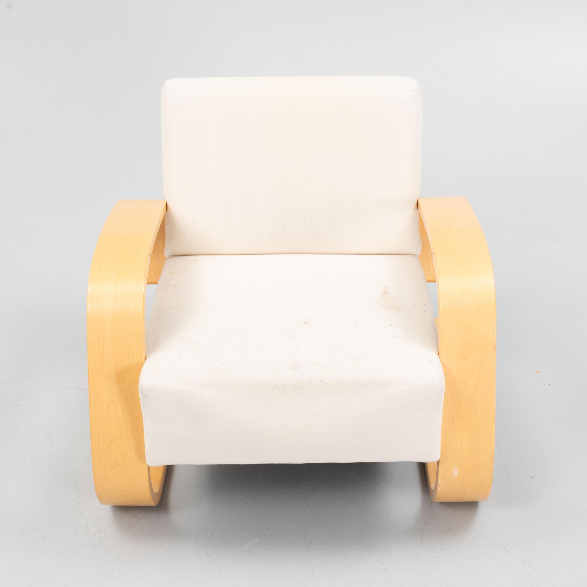 Alvar Aalto, fåtölj, "Tank chair", modell 400, Artek, Finland, 2006 ...