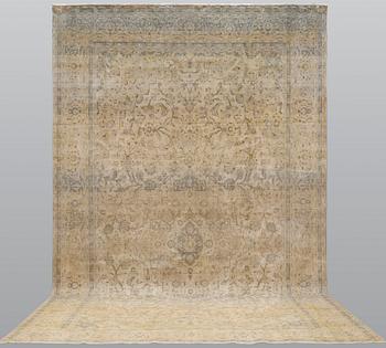 Matta, Orientalisk, ca 575 x 340 cm. - Bukowskis