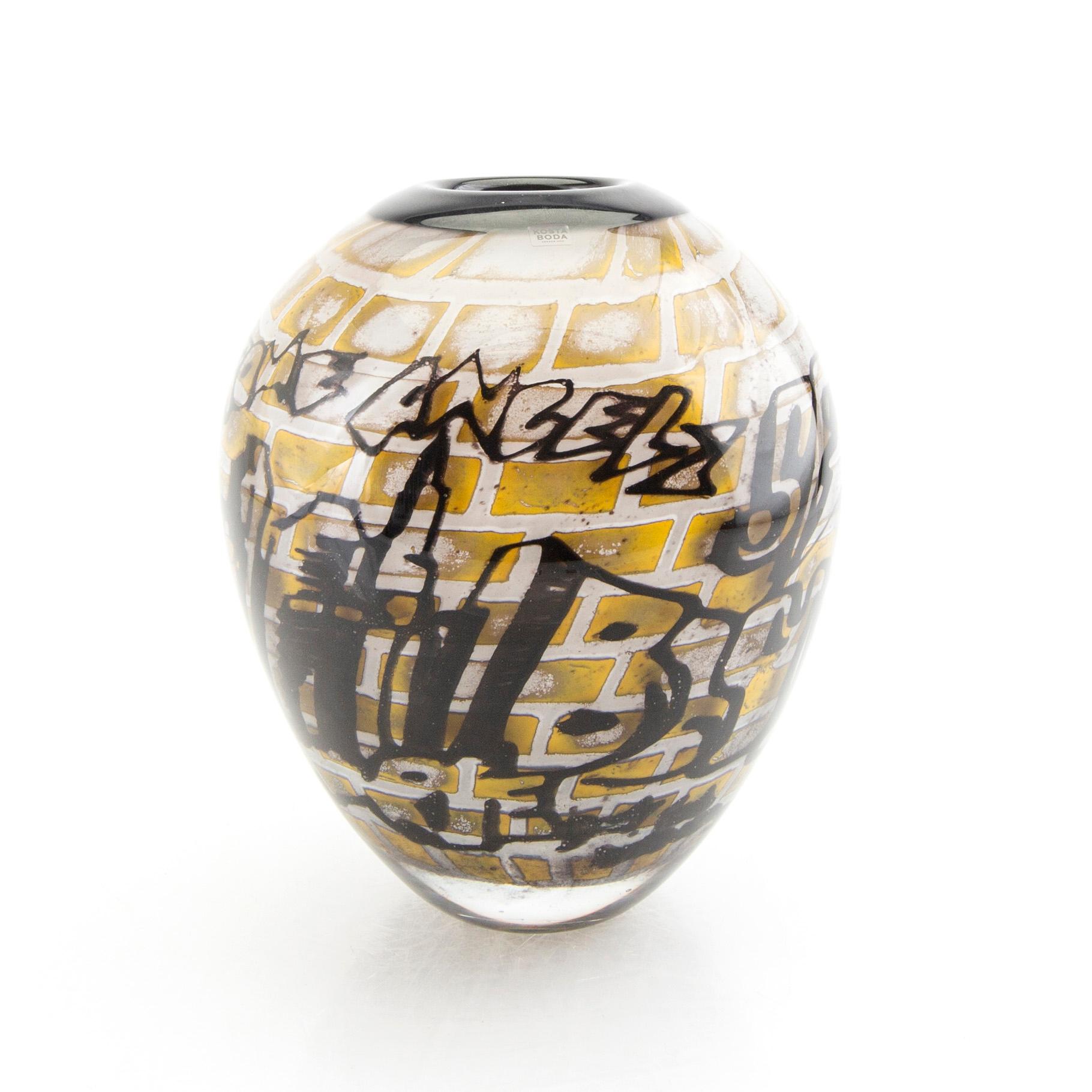 Olle Brozén, vas, Kosta Boda, Signerad. - Bukowskis