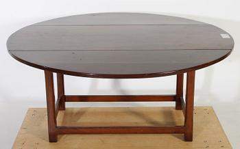 SOFFBORD. Engelsk stil. - Bukowskis