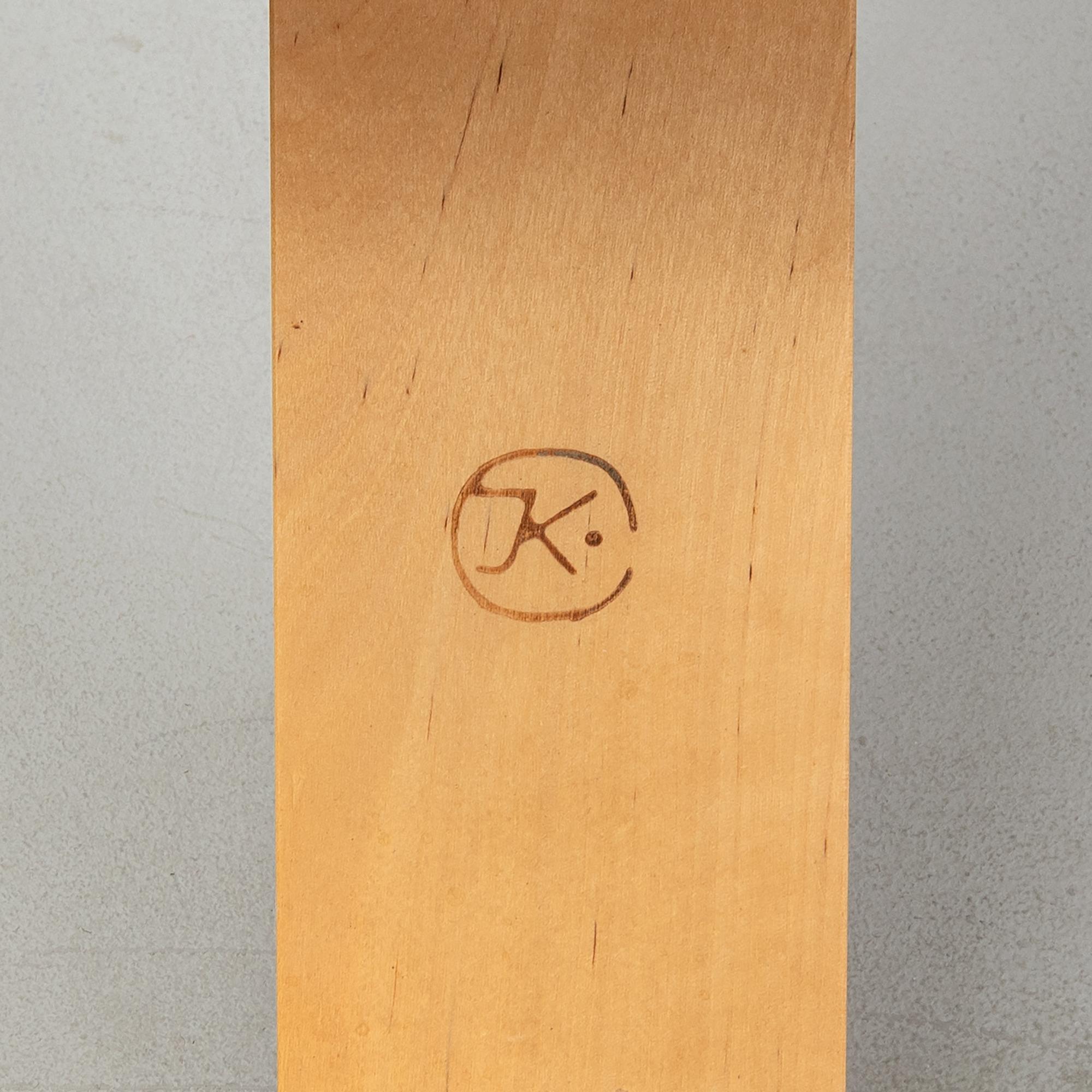 John Kandell, hylla "Pilaster", Källemo, formgiven 1989. - Bukowskis