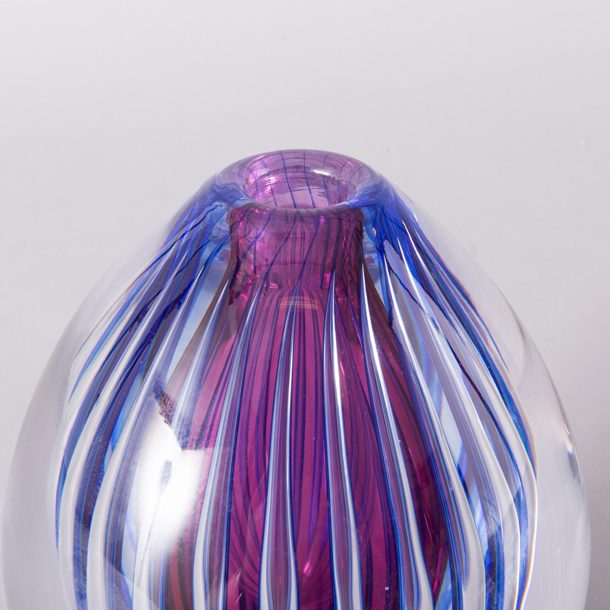 Jan-Erik Ritzman, a 'Turbin' glass vase, Transjö, Sweden. - Bukowskis