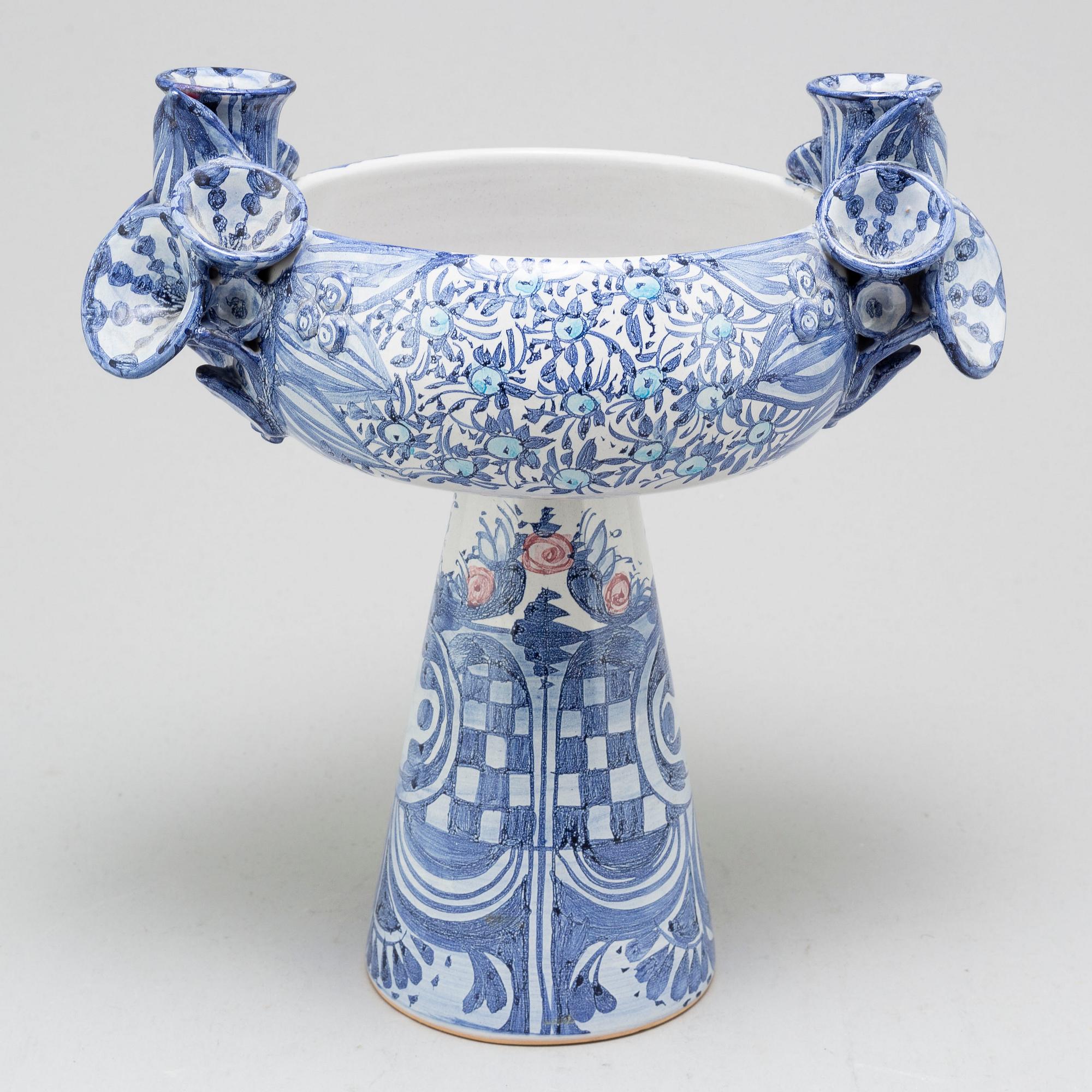 A BJÖRN WIINBLAD FAYANCE BOWL, signed and dated -84, Denmark. - Bukowskis