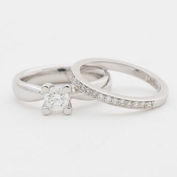 RINGAR, 2st, 18K vitguld med briljantslipad diamant 0.50 ct samt 15 ...