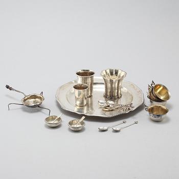 26 silver pcs from the 19th and 20th century. - Bukowskis