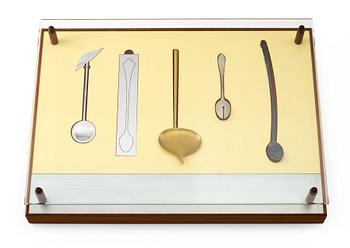 A project comprising five spoons; Lars Håkansson, Helena Sandström, Anne-Marie Bernhardt, Maki ...