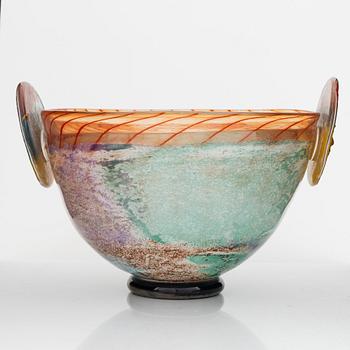 Kjell Engman, a glass bowl, Kosta Boda, 1991. - Bukowskis