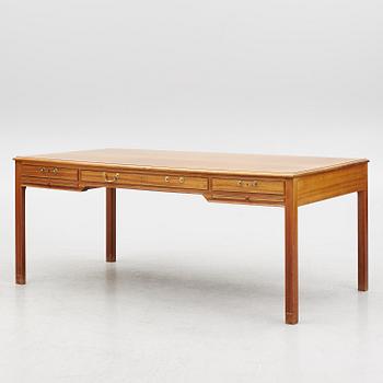 Kaare Klint, desk, journeyman work by Tage Pedersen, Rud Rasmussen, Denmark, 1969. - Bukowskis