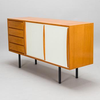 Olli Borg, a mid-20th-century '4004' sideboard for Asko. - Bukowskis