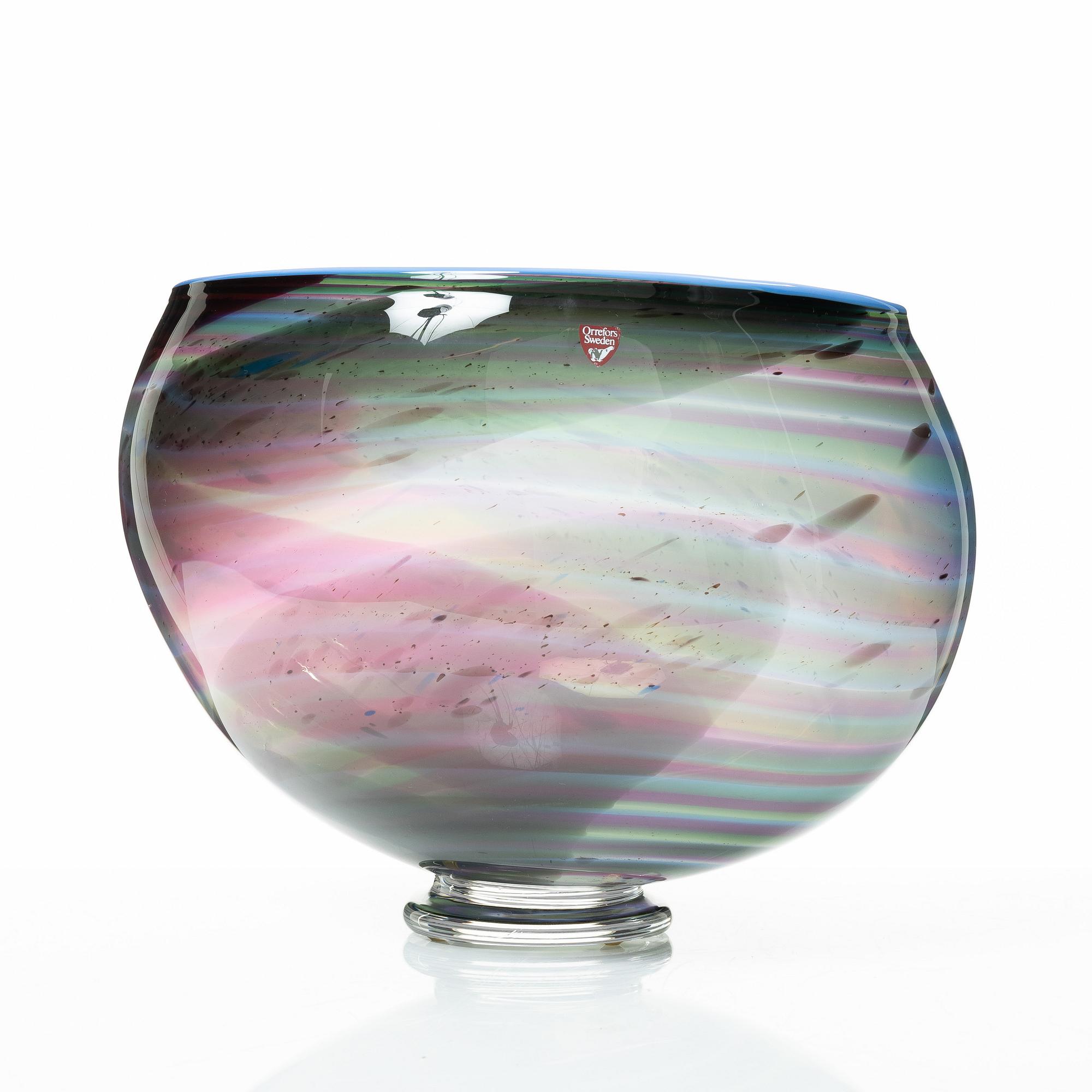 Gunnar Cyrén, a bowl, Orrefors, 1989. - Bukowskis