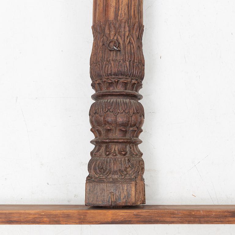 A hindu temple niche, late Mughal Empire - British Raj period. - Bukowskis