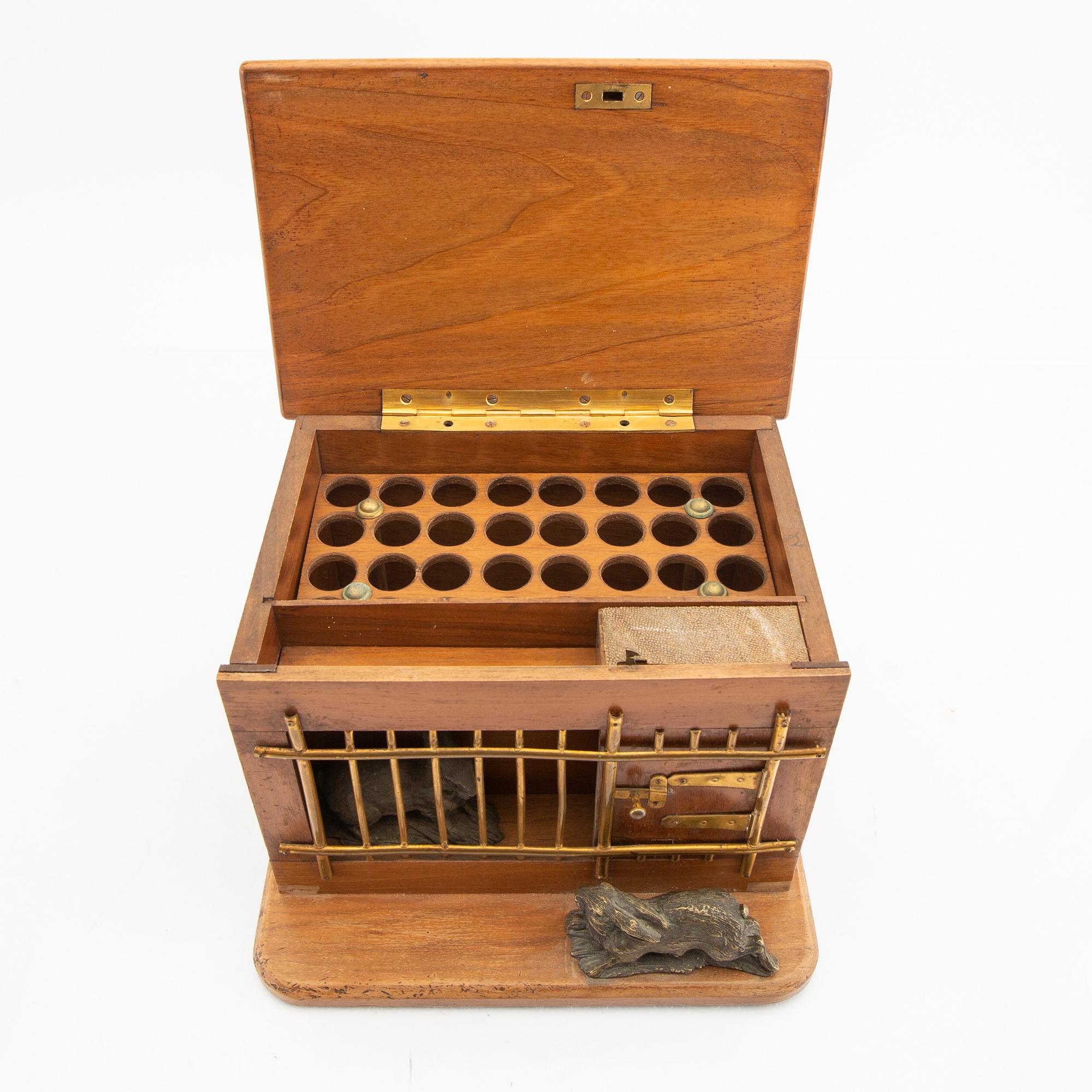 Ä late 19th century wooden cigar box. - Bukowskis