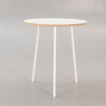 A Leif Jørgensen "Loop Stand" table for Hay, Denmark 21st century. - Bukowskis