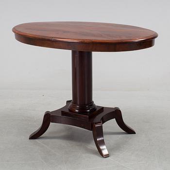 A Karl Johan style table from the 19 th century. - Bukowskis